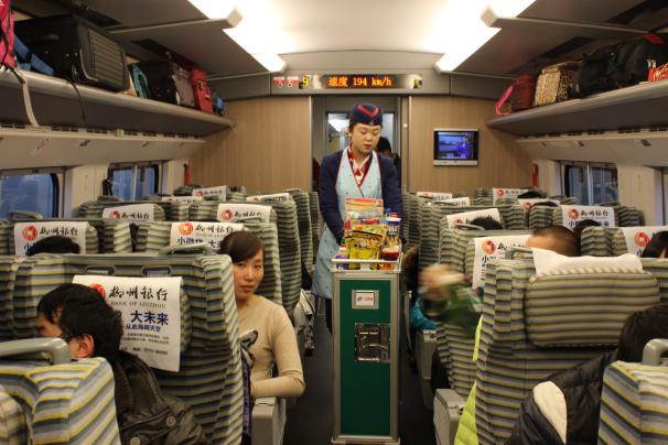 China Train Food and Beverages: Dining Car, food trolleys, Box Meals ...